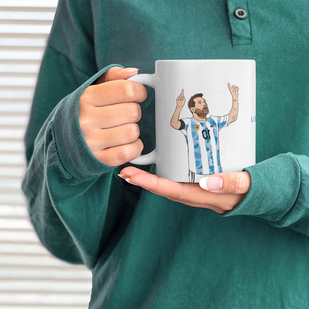 Lionel Messi legend - Hand-drawn style mug– Kawaink